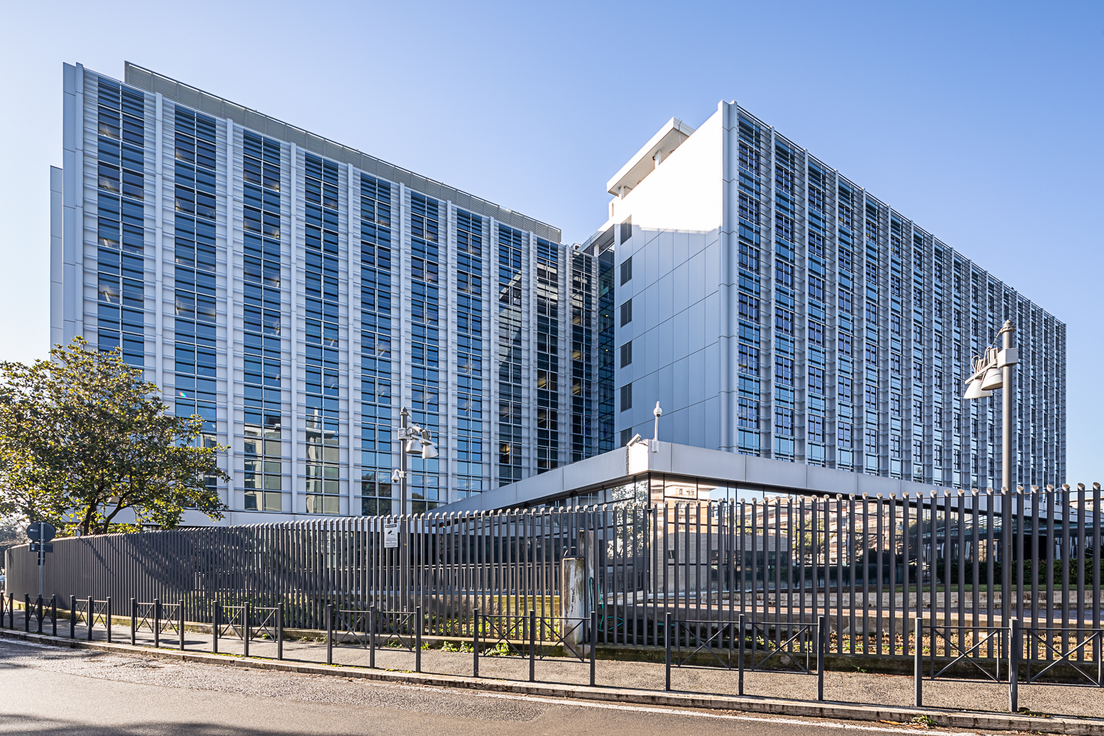 Gruppo Prelios: rinnovata la certificazione LEED Platinum per l ...