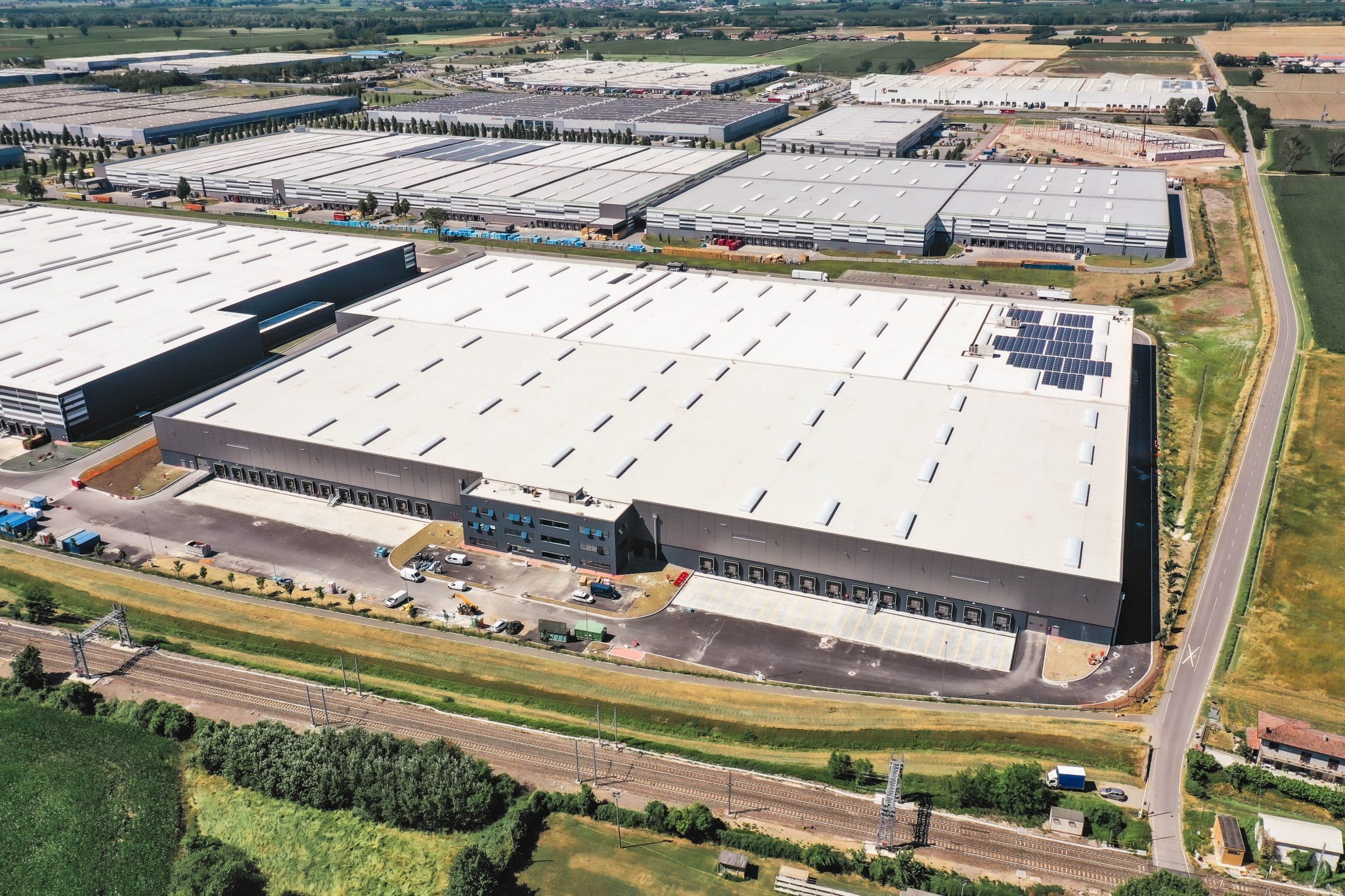 Logistica, SEGRO completa l’acquisizione di Vailog – By Internews